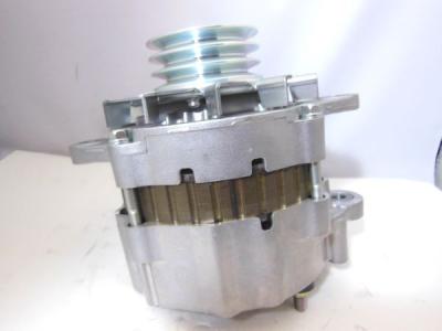 China FUSO Bus Alternator 12V 90A A008TU5579 A4711540402 High Output Durable Charging for sale