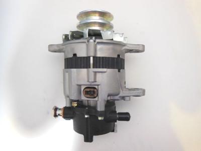 China Nissan FD35 FD33 ED35 Engine Alternator 24V 25A A002T73586 23100-04D00 for sale