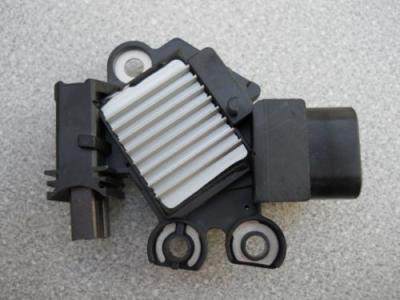 China 90 Amp Alternator Voltage Regulator for Hyundai Elantra KIA Carens 37300-2B101 for sale