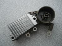 China DENSO Alternator Regulator 126000-0330 126000-0340 for Toyota Honda 12V 80A for sale