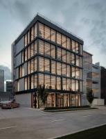 China Prefab Multi Storey Steel Frame Building Anti Earthquake For Office School Use for sale