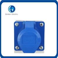 China IP44 4p Surface Mounted Industrial Power Socket For Headphone Plug Function for sale