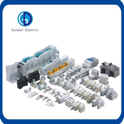 China Form of Installation Insurance Piece Holder Solar PV 16A 20A 25A 32A 1000V 1500V DC Fuse for sale
