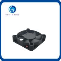 China Plastic Blade Small Size Ventilation Exhaust Fan With Customizable Design for sale
