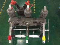 China 24kV Outdoor Vacuum Circuit Breaker With IEC Certification for sale