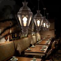China Modern European Retro Style Copper Chandelier with High Luminous Flux of 80lm L100 W45 H45cm Packing Dimension for sale
