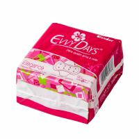 China Breathable PE Film Sanitary Napkin Diaper With Paper Material In Various Designs for sale