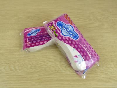 China Cotton Feminine Breathable Panty Liners Winged Super High Absorbency for sale