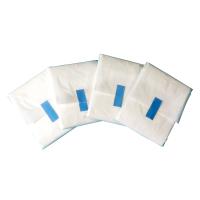 China Extra Wings Ladies Sanitary Napkins 250mm Mesh Surface Wood Pulp Paper for sale