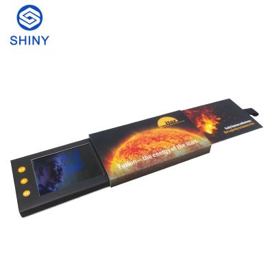 China Homemade Video Business Card Custom Made Mini Mailable With 2.4 Inch Lcd Screen for sale