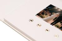 China Custom Wedding Music Lcd Video Brochure 300mAh Battery Capacity for sale