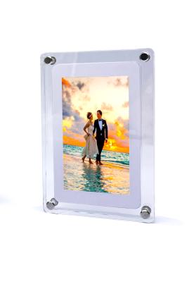 China 7-inch Screen Size Wifi Cloud Digital Frame with Arcylic Frame Material and Didital Frame Card Type for sale