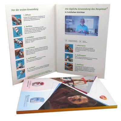 China Card Type LCD Video Brochure Card With LCD Screen For Premium Presentations & Events for sale