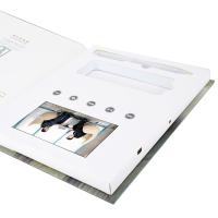 China 1920 X 1080 Pixels Resolution Video Monitor Case Folder 16 9 Ratio for Optimal Viewing for sale