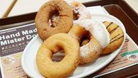 China Snack Shop Stainless Steel Automatic Mini Donut Machine for sale