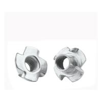 China DIN1624 Carbon Steel Zinc Plated Four Claw Tee Nut Furniture Wood Insert Nut for sale
