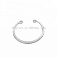 China DIN472 Split Plain Internal Circlips Retaining Rings For Bores for sale