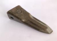 China Wear Resistant forged bucket teeth DH200 2713-9041RC for sale