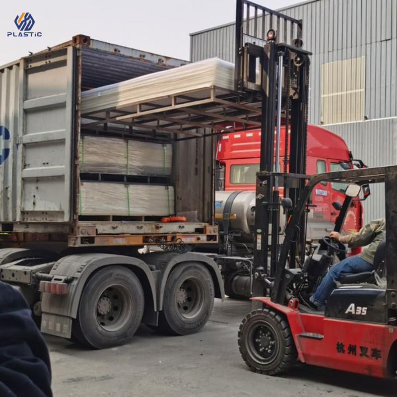 Latest company news about 3*1250*1850mm clear acrylic sheet 1*20ft ship to Brazil