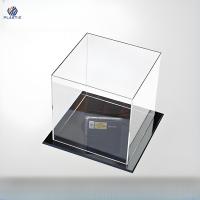 China Clear Acrylic Display Boxes For Collectibles Showcase Acrylic Box Scratch Resistant for sale