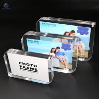 China waterproof Transparent Acrylic Photo Frame Acrylic Block Picture Frames Freestanding for sale