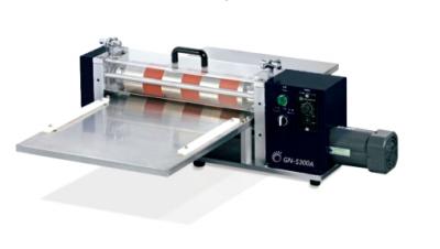 China Lab Lithium Cell Electrode Electric Slitting Machine with ≤1500mm Maximum Slitting Length, ±0.05mm Accuracy, and D2 Material Knife for sale