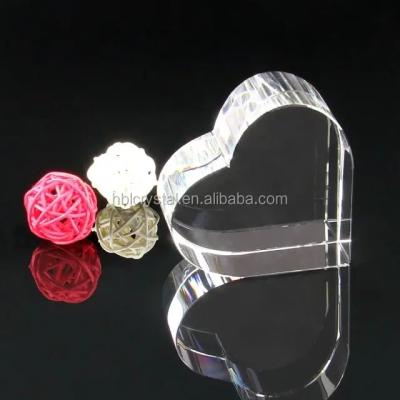 China Honor Of Crystal K9 Quality Heart Shaped Crystals Clear And Transparent Crystal For 3d Laser for sale