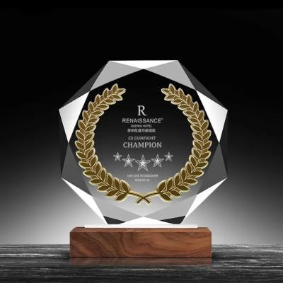 China Wholesale Custom Metal Wheat Octagonal Creative Wooden Base Souvenir Plate Crystal Torch Trophy for sale