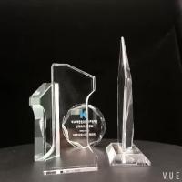 China Popular Faceted Cut Round Shape Crystal Paperweight With Engraved Logo for sale