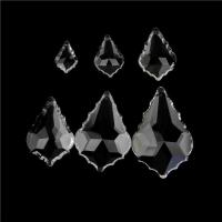 China Fashionable And Salable Crystal Maple Leaf Pendants Used For Interior Decoration for sale