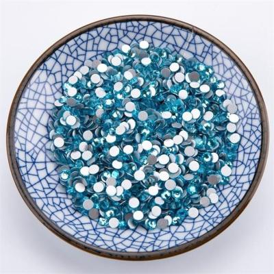 China Ss3/Ss4/Ss5/Ss6 Loose Round Aquamarian Colour Ss20 Non Hot Fix Crystal Flatback Rhinestone for sale