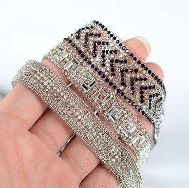 China Hot Selling Clear Rhinestone Chain Jewelry Making For Tra... for sale