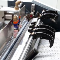 China Pneumatic Rigid Sweet Box Making Machine 15 - 40pcs/min for sale