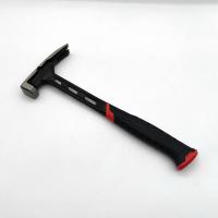 China Professional Framing Hammer High Carbon Forged 19oz Square Face Claw Hammer with Magnetic Nail Starter & Puller for Framer Trade for sale