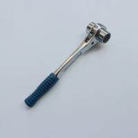 China Plastic Handle All Zinc-plated Double Ratcheting Sockets 19mm 22mm Scaffold Ratchet Spanner for sale