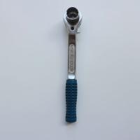 China Plastic Handle All Zinc-plated Double Ratcheting Sockets 19mm 22mm Scaffold Ratchet Spanner for sale