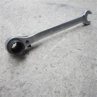 China Steel Silver Three Sizes in One Scaffolding Ratchet Wrench 19mm 22mm 3/4