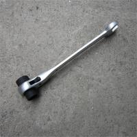 China Steel Silver Three Sizes in One Scaffolding Ratchet Wrench 19mm 22mm 3/4