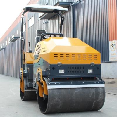 China Kawasaki Hydraulic Pump 3 Ton Diesel Engine Ride On Roller with 60L Fuel Tank Capacity for sale