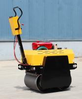 China Mini 0.5 Ton Double Drum Vibrating Road Roller Compactor with Kawasaki Hydraulic Pump for sale