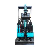 China 1100mm Track Gauge 1.7 Ton Soil Excavator Small Digger for Your Landscaping Business for sale