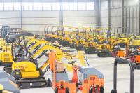 China 1800 kg Machine Weight HUAQI Mini Digger Crawler Excavator with Eaton Hydraulic Cylinder for sale