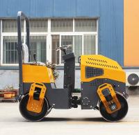 China 1 Ton Mini Vibratory Roller Fuel Tank Capacity 5.5L Small Double Drum Road Roller for sale