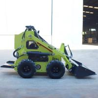 China EPA Approved Mini Skid Steer Loader in HQ Hydraulic Cylinder 1950*1100*1300 Dimensions for sale
