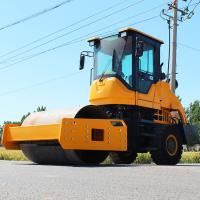China 5 Ton 5000kg Vibratory Road Roller With Japan Engine For Small 3 Wheel Compaction for sale