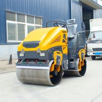 China 2t Hydraulic Double Drum Vibratory Road Roller Machinery for Mini Asphalt Compaction for sale
