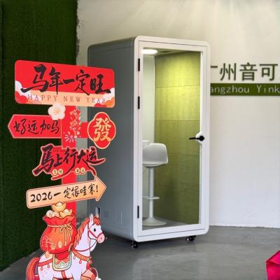 China Customizable Size Soundproof Office Pod with Built-in Ventilation System and Noise Reduction up to 50 Decibels for sale