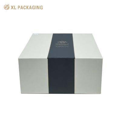 China Eco Friendly Flat-Pack Folding Magnetic Gift Box with Hidden Magnetic Closure and Custom Logo for sale