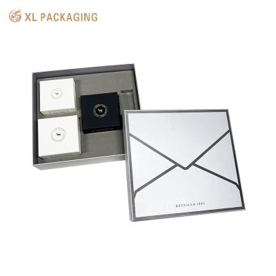 China Luxury Custom Rigid Top and Bottom Gift Box with Velvet Insert for Skincare Personal Care Sets for sale