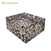 China Custom Foldable Magnetic Gift Box with Eco-Friendly Kraft Paper and Flat-Pack Shipping for Clothing & Toys for sale